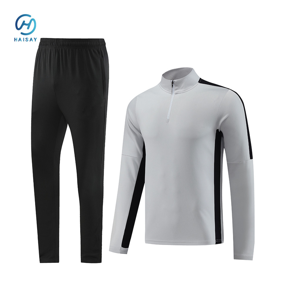 Winter Men Running Sports Clothing Football Kit with Automated Cutting ...